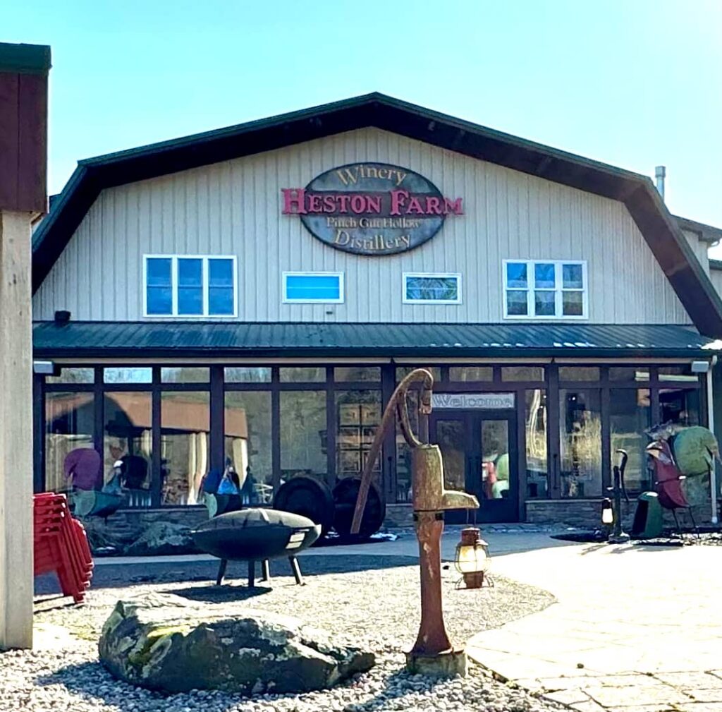 Charming Weddings at Heston Farm's Rustic WV Farmhouse